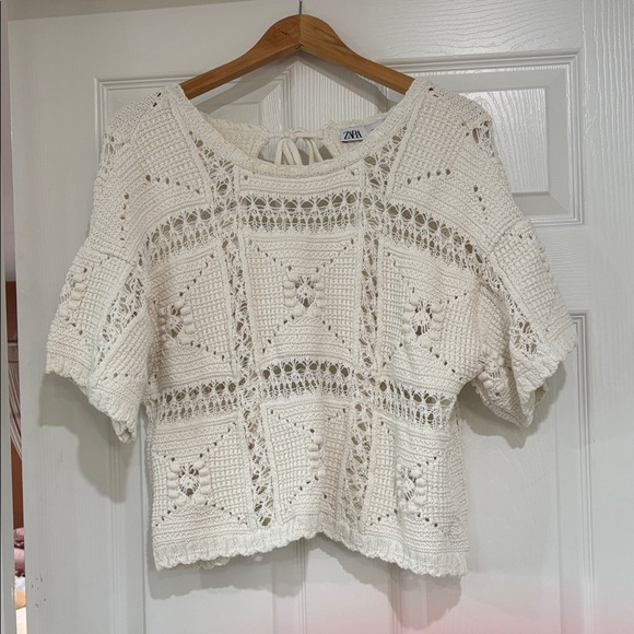 Zara | Sweaters | Zara Ivory Knit Top | Poshmark